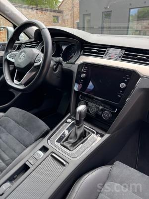 Pelēks Volkswagen Passat B8 2020 Cēsis, ar dzinēja tilpumu 2.00 L un nobraukumu 179 tūkst. km par 16300 €, foto 6 vietnē AUTOMOTO.COM.LV