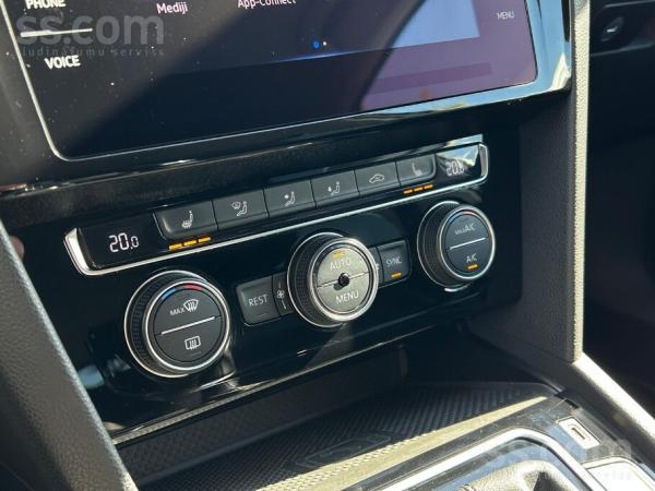 Pelēks Volkswagen Passat B8 2020 Cēsis, ar dzinēja tilpumu 2.00 L un nobraukumu 179 tūkst. km par 16300 €, foto 10 vietnē AUTOMOTO.COM.LV