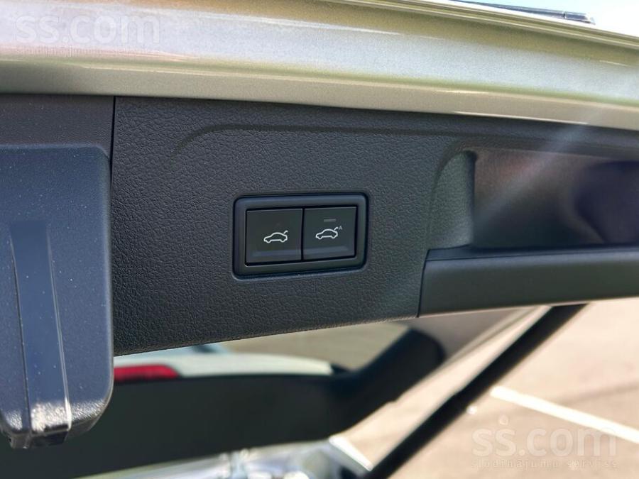 Pelēks Volkswagen Passat B8 2020 Cēsis, ar dzinēja tilpumu 2.00 L un nobraukumu 179 tūkst. km par 16300 €, foto 14 vietnē AUTOMOTO.COM.LV