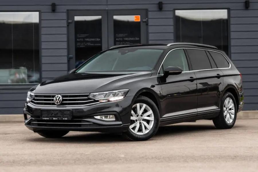 Pelēks Volkswagen Passat B8 2020 Jelgava, ar dzinēja tilpumu 1.60 L un nobraukumu 180 tūkst. km par 16350 €, foto 4 vietnē AUTOMOTO.COM.LV