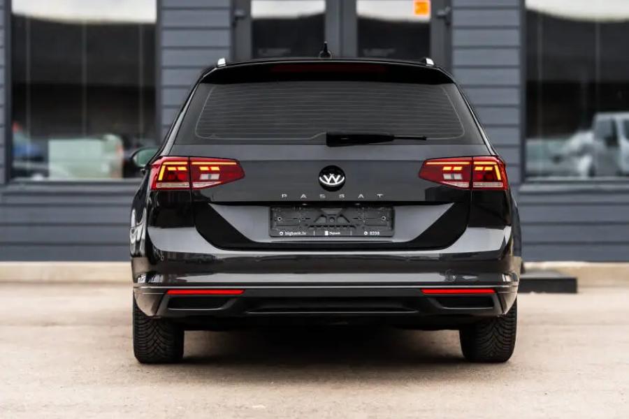 Pelēks Volkswagen Passat B8 2020 Jelgava, ar dzinēja tilpumu 1.60 L un nobraukumu 180 tūkst. km par 16350 €, foto 8 vietnē AUTOMOTO.COM.LV
