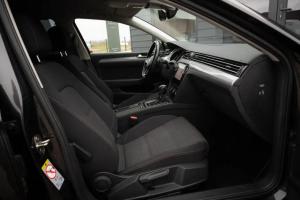Pelēks Volkswagen Passat B8 2020 Jelgava, ar dzinēja tilpumu 1.60 L un nobraukumu 180 tūkst. km par 16350 €, foto 10 vietnē AUTOMOTO.COM.LV