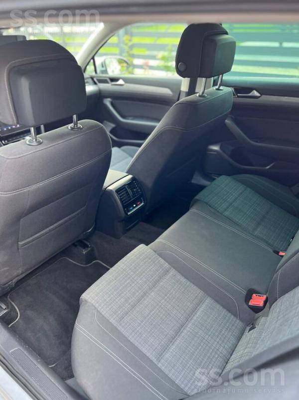Pelēks Volkswagen Passat B8 2020 Jelgava, ar dzinēja tilpumu 2.00 L un nobraukumu 194 tūkst. km par 14690 €, foto 7 vietnē AUTOMOTO.COM.LV