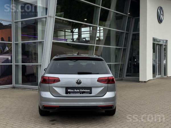 Grey Volkswagen Passat B8 2020 in Valmiera, with an engine capacity of 1.50 L and mileage of 112 thousand km for 17900 €, photo 5 on AUTOMOTO.COM.LV