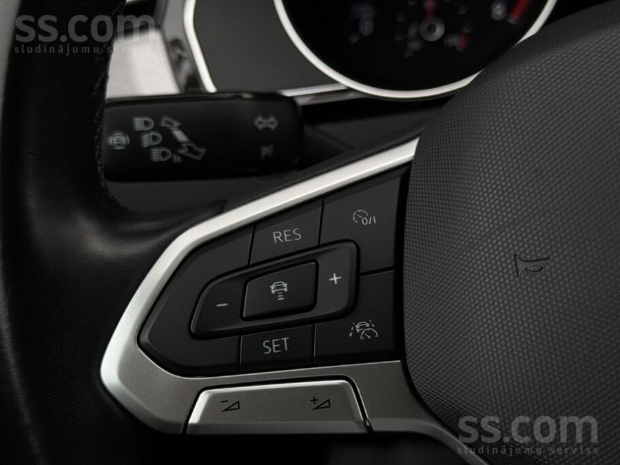 Pelēks Volkswagen Passat B8 2020 Valmiera, ar dzinēja tilpumu 1.50 L un nobraukumu 112 tūkst. km par 17900 €, foto 11 vietnē AUTOMOTO.COM.LV