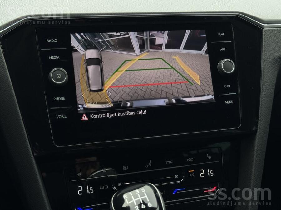 Pelēks Volkswagen Passat B8 2020 Valmiera, ar dzinēja tilpumu 1.50 L un nobraukumu 112 tūkst. km par 17900 €, foto 17 vietnē AUTOMOTO.COM.LV