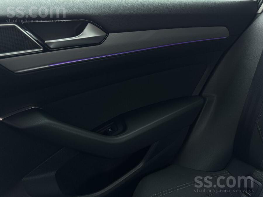 Pelēks Volkswagen Passat B8 2020 Valmiera, ar dzinēja tilpumu 1.50 L un nobraukumu 112 tūkst. km par 17900 €, foto 25 vietnē AUTOMOTO.COM.LV