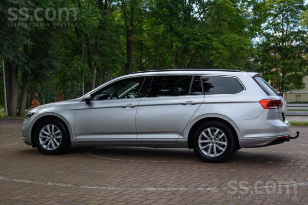 Grey Volkswagen Passat B8 2020 in Jelgava, with an engine capacity of 2.00 L and mileage of 197 thousand km for 14660 €, photo 5 on AUTOMOTO.COM.LV