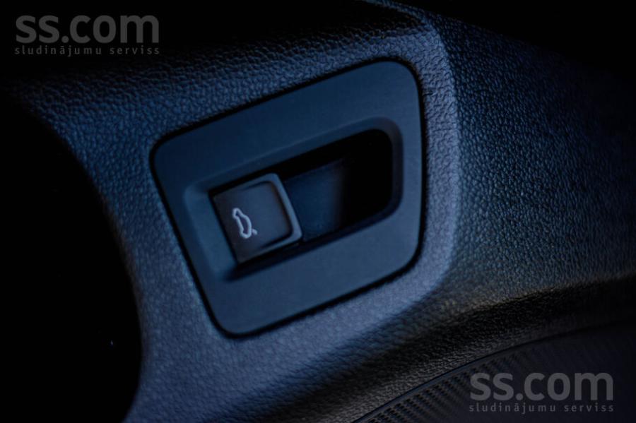 Pelēks Volkswagen Passat B8 2020 Jelgava, ar dzinēja tilpumu 2.00 L un nobraukumu 197 tūkst. km par 14660 €, foto 10 vietnē AUTOMOTO.COM.LV