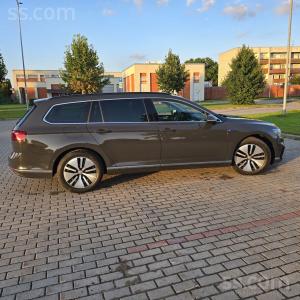 Pelēks Volkswagen Passat B8 2020 Rīga, ar dzinēja tilpumu 1.40 L un nobraukumu 148 tūkst. km par 18350 €, foto 4 vietnē AUTOMOTO.COM.LV