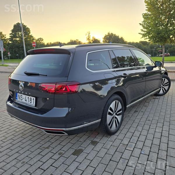 Grey Volkswagen Passat B8 2020 in Riga, with an engine capacity of 1.40 L and mileage of 148 thousand km for 18350 €, photo 6 on AUTOMOTO.COM.LV