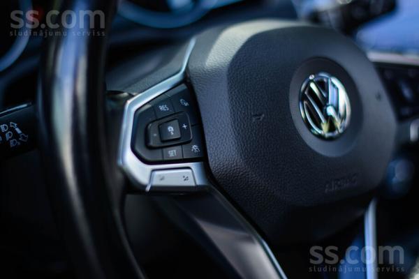 Pelēks Volkswagen Passat B8 2020 Rīga, ar dzinēja tilpumu 2.00 L un nobraukumu 194 tūkst. km par 13990 €, foto 10 vietnē AUTOMOTO.COM.LV