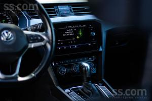Серый Фольксваген Пассат Б8 2020 в Рига, объемом двигателя 2.00 л и пробегом 194 тыс. км за 13990 €, фото 12 на AUTOMOTO.COM.LV