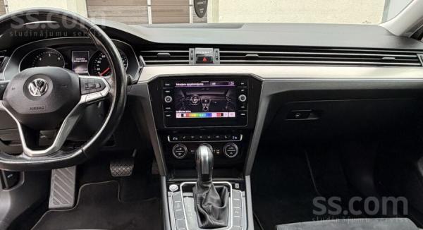 Pelēks Volkswagen Passat B8 2020 Balvi, ar dzinēja tilpumu 2.00 L un nobraukumu 230 tūkst. km par 16450 €, foto 10 vietnē AUTOMOTO.COM.LV