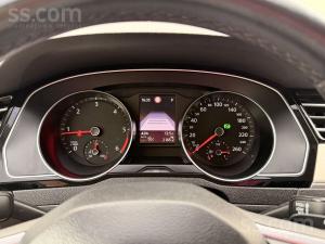 Grey Volkswagen Passat B8 2020 in Balvi, with an engine capacity of 2.00 L and mileage of 230 thousand km for 16450 €, photo 11 on AUTOMOTO.COM.LV