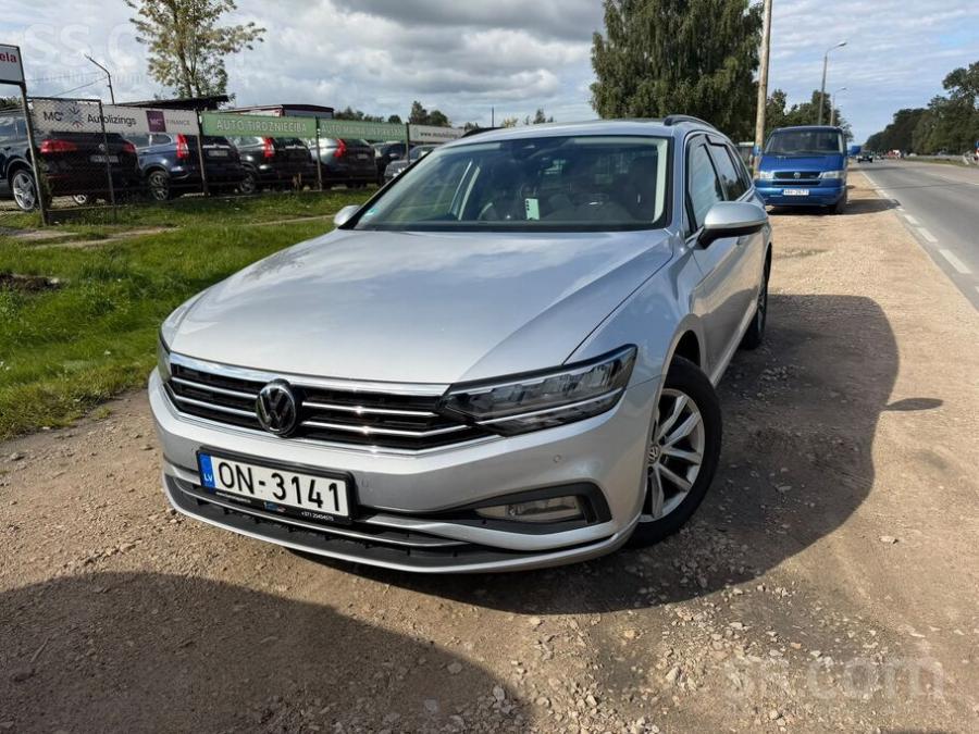 Grey Volkswagen Passat B8 2020 in Riga, with an engine capacity of 2.00 L and mileage of 311 thousand km for 11200 €, photo 1 on AUTOMOTO.COM.LV