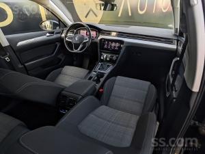 Серый Фольксваген Пассат Б8 2020 в Тукумс, объемом двигателя 2.00 л и пробегом 287 тыс. км за 13990 €, фото 6 на AUTOMOTO.COM.LV