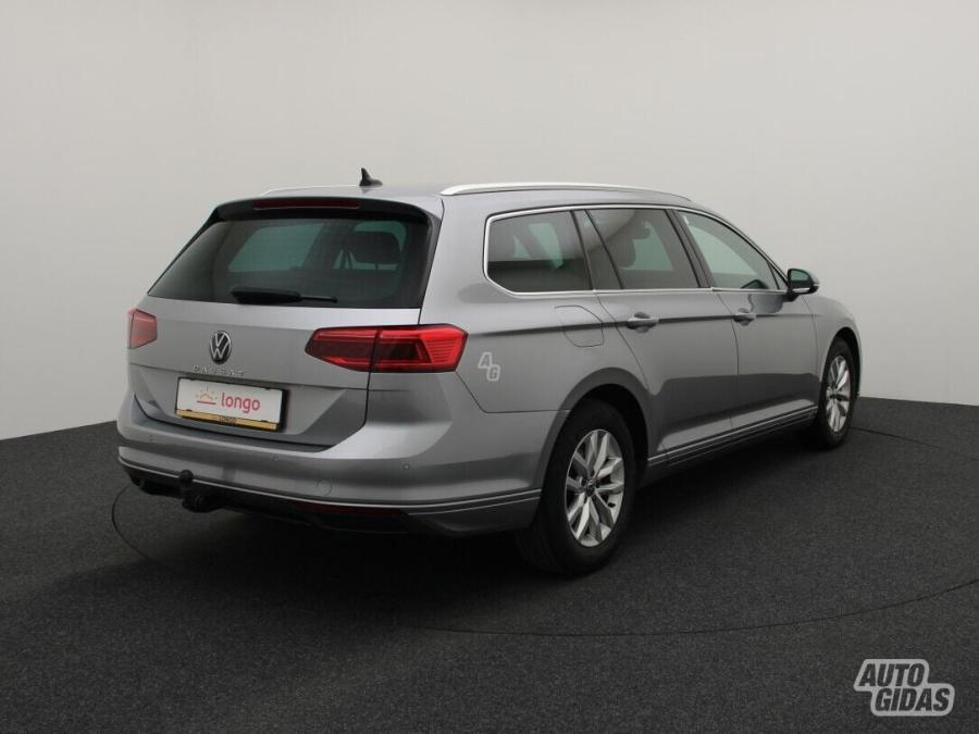 Grey Volkswagen Passat B8 2021 in Vilnius, with an engine capacity of 2.00 L and mileage of 177 thousand km for 17199 €, photo 8 on AUTOMOTO.COM.LV