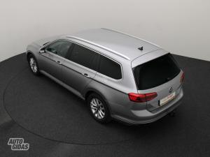 Grey Volkswagen Passat B8 2021 in Vilnius, with an engine capacity of 2.00 L and mileage of 177 thousand km for 17199 €, photo 12 on AUTOMOTO.COM.LV