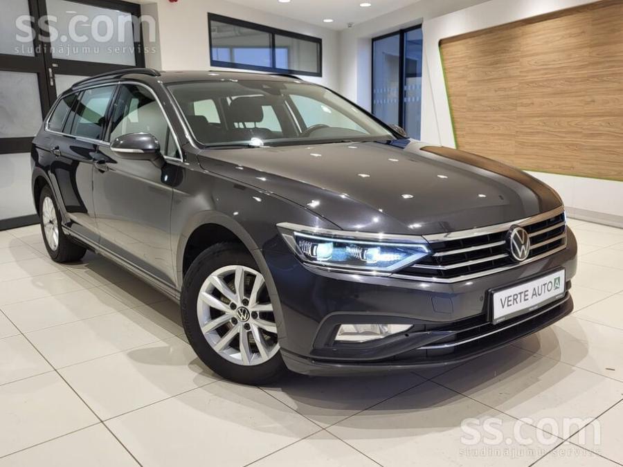 Grey Volkswagen Passat B8 2021 in Riga, with an engine capacity of 2.00 L and mileage of 215 thousand km for 15990 €, photo 1 on AUTOMOTO.COM.LV