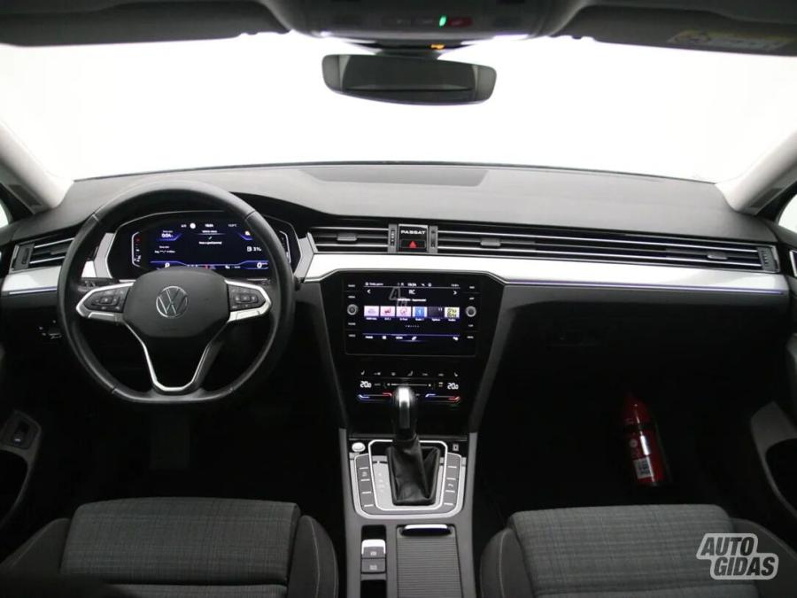 Pelēks Volkswagen Passat B8 2021 Viļņa, ar dzinēja tilpumu 1.50 L un nobraukumu 203 tūkst. km par 15299 €, foto 3 vietnē AUTOMOTO.COM.LV