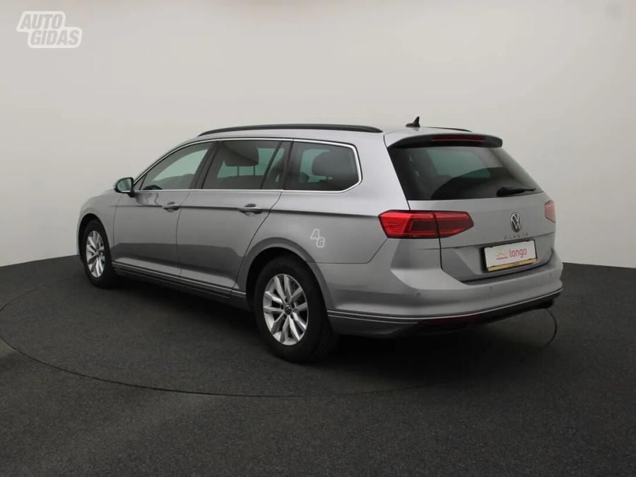 Pelēks Volkswagen Passat B8 2021 Viļņa, ar dzinēja tilpumu 1.50 L un nobraukumu 203 tūkst. km par 15299 €, foto 8 vietnē AUTOMOTO.COM.LV