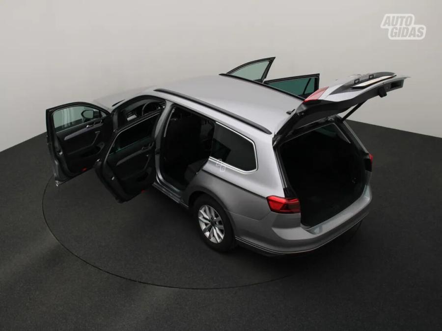 Pelēks Volkswagen Passat B8 2021 Viļņa, ar dzinēja tilpumu 1.50 L un nobraukumu 203 tūkst. km par 15299 €, foto 14 vietnē AUTOMOTO.COM.LV