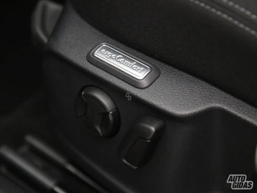 Pelēks Volkswagen Passat B8 2021 Viļņa, ar dzinēja tilpumu 1.50 L un nobraukumu 203 tūkst. km par 15299 €, foto 36 vietnē AUTOMOTO.COM.LV