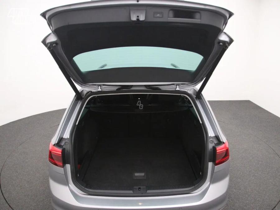 Pelēks Volkswagen Passat B8 2021 Viļņa, ar dzinēja tilpumu 1.50 L un nobraukumu 203 tūkst. km par 15299 €, foto 38 vietnē AUTOMOTO.COM.LV