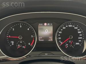 Grey Volkswagen Passat B8 2021 in Riga, with an engine capacity of 2.00 L and mileage of 170 thousand km for 17500 €, photo 16 on AUTOMOTO.COM.LV