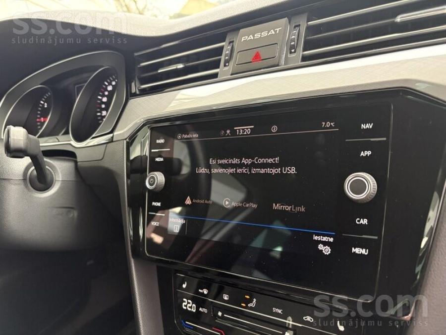 Grey Volkswagen Passat B8 2021 in Riga, with an engine capacity of 2.00 L and mileage of 170 thousand km for 17500 €, photo 27 on AUTOMOTO.COM.LV