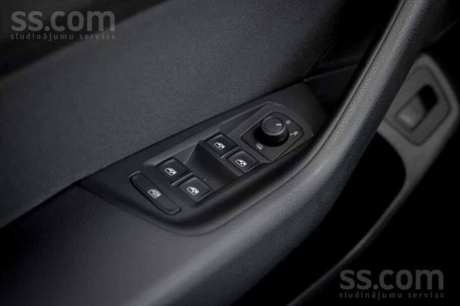 Pelēks Volkswagen Passat B8 2021 Talsi, ar dzinēja tilpumu 2.00 L un nobraukumu 239 tūkst. km par 15450 €, foto 14 vietnē AUTOMOTO.COM.LV
