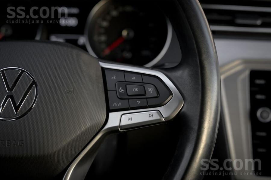 Pelēks Volkswagen Passat B8 2021 Talsi, ar dzinēja tilpumu 2.00 L un nobraukumu 239 tūkst. km par 15450 €, foto 19 vietnē AUTOMOTO.COM.LV
