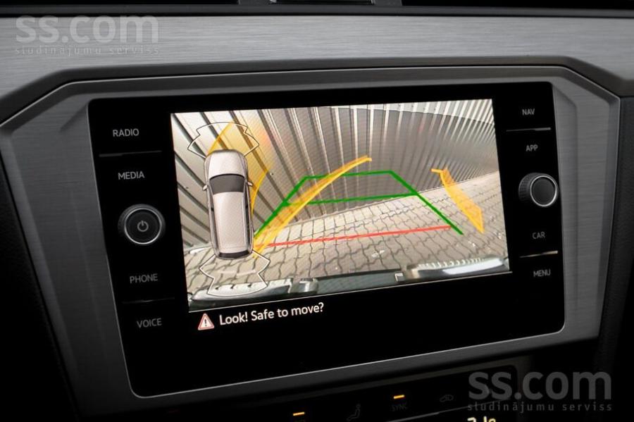 Pelēks Volkswagen Passat B8 2021 Talsi, ar dzinēja tilpumu 2.00 L un nobraukumu 239 tūkst. km par 15450 €, foto 21 vietnē AUTOMOTO.COM.LV