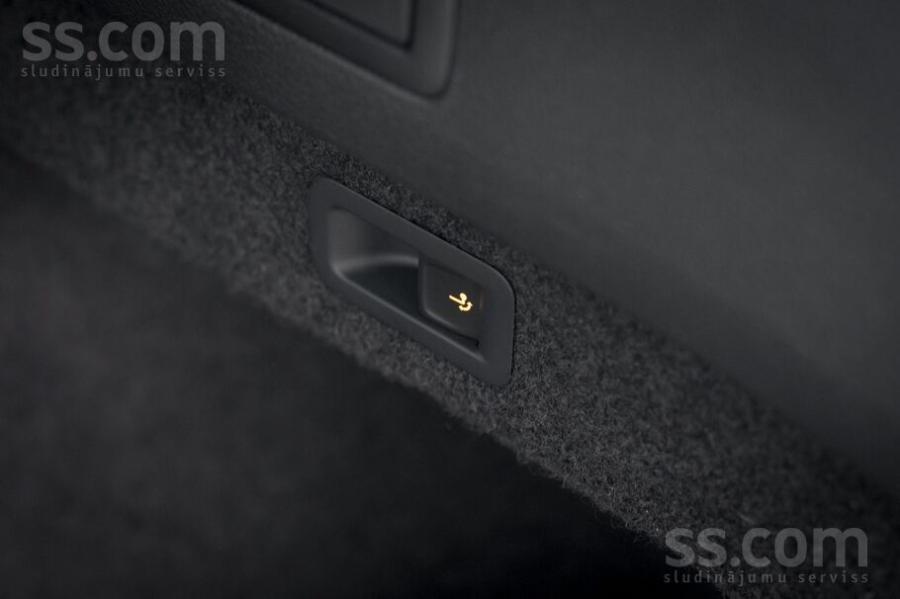 Pelēks Volkswagen Passat B8 2021 Talsi, ar dzinēja tilpumu 2.00 L un nobraukumu 239 tūkst. km par 15450 €, foto 29 vietnē AUTOMOTO.COM.LV