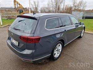Pelēks Volkswagen Passat B8 2021 Rīga, ar dzinēja tilpumu 2.00 L un nobraukumu 159 tūkst. km par 18600 €, foto 11 vietnē AUTOMOTO.COM.LV