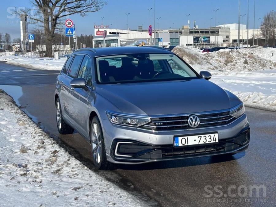Pelēks Volkswagen Passat B8 2021 Rīga, ar dzinēja tilpumu 1.40 L un nobraukumu 101 tūkst. km par 19800 €, foto 3 vietnē AUTOMOTO.COM.LV