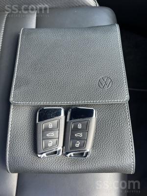 Grey Volkswagen Passat B8 2021 in Riga, with an engine capacity of 2.00 L and mileage of 242 thousand km for 21500 €, photo 28 on AUTOMOTO.COM.LV