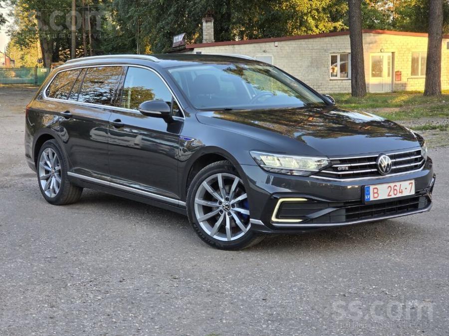 Pelēks Volkswagen Passat B8 2021 Rīga, ar dzinēja tilpumu 1.40 L un nobraukumu 248 tūkst. km par 12890 €, foto 1 vietnē AUTOMOTO.COM.LV