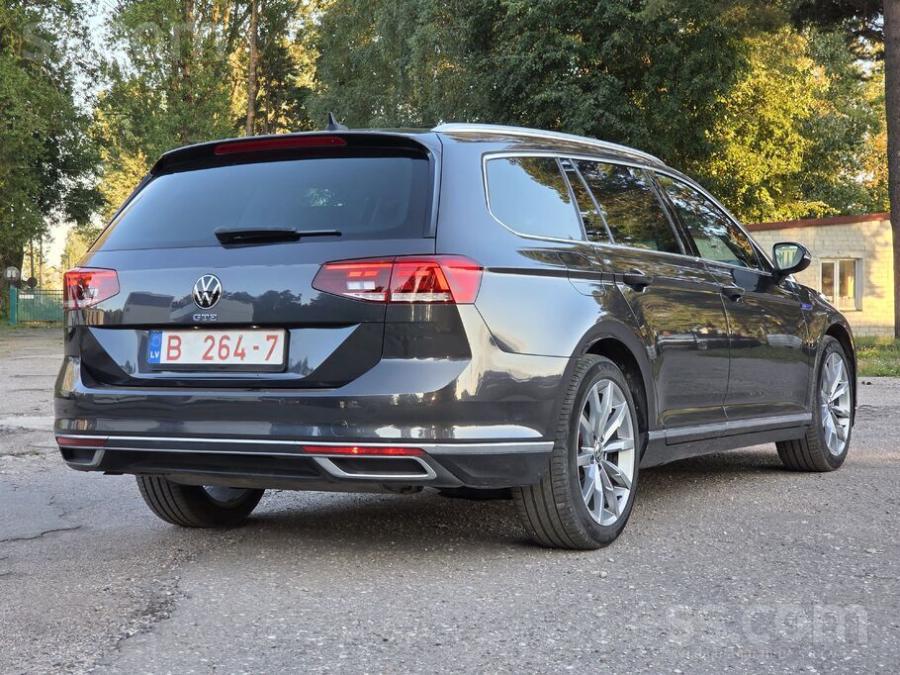 Pelēks Volkswagen Passat B8 2021 Rīga, ar dzinēja tilpumu 1.40 L un nobraukumu 248 tūkst. km par 12890 €, foto 4 vietnē AUTOMOTO.COM.LV