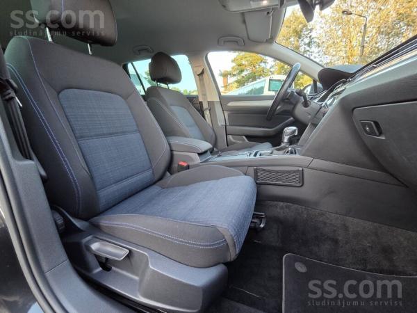 Grey Volkswagen Passat B8 2021 in Riga, with an engine capacity of 1.40 L and mileage of 248 thousand km for 12890 €, photo 9 on AUTOMOTO.COM.LV