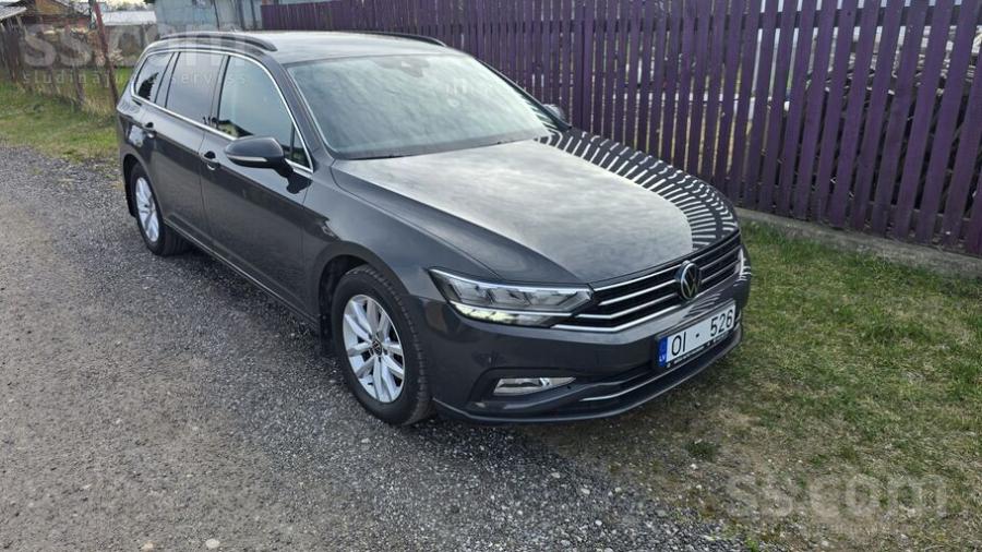 Grey Volkswagen Passat B8 2021 in Riga, with an engine capacity of 2.00 L and mileage of 191 thousand km for 18350 €, photo 1 on AUTOMOTO.COM.LV