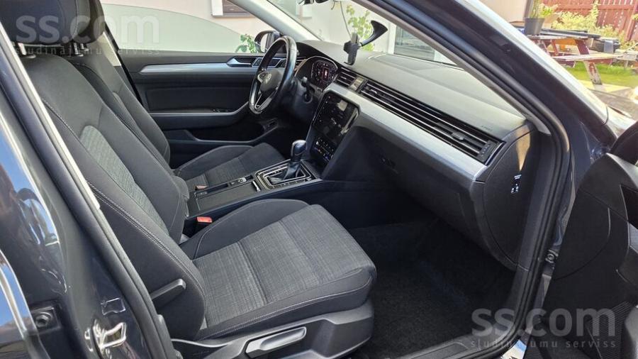 Grey Volkswagen Passat B8 2021 in Riga, with an engine capacity of 2.00 L and mileage of 191 thousand km for 18350 €, photo 14 on AUTOMOTO.COM.LV
