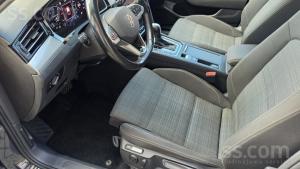 Grey Volkswagen Passat B8 2021 in Riga, with an engine capacity of 2.00 L and mileage of 191 thousand km for 18350 €, photo 15 on AUTOMOTO.COM.LV