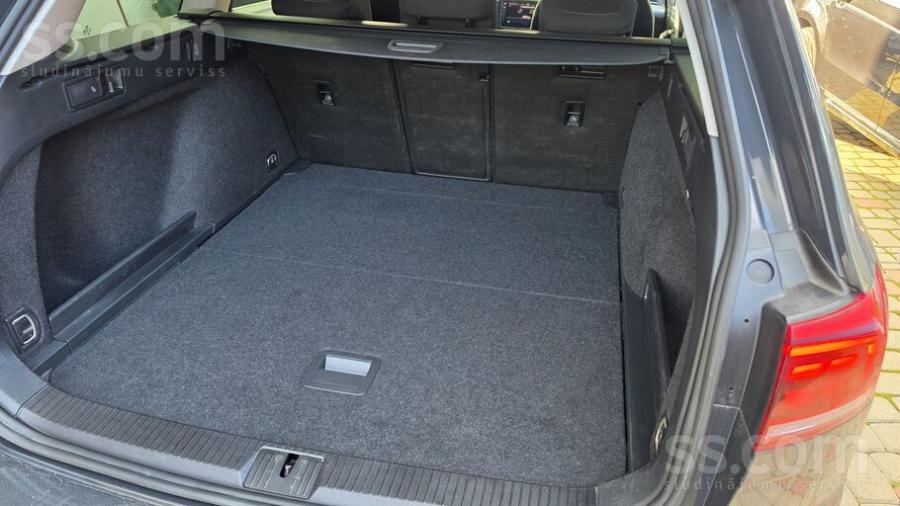 Grey Volkswagen Passat B8 2021 in Riga, with an engine capacity of 2.00 L and mileage of 191 thousand km for 18350 €, photo 16 on AUTOMOTO.COM.LV