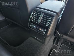 Grey Volkswagen Passat B8 2021 in Riga, with an engine capacity of 1.40 L and mileage of 200 thousand km for 13200 €, photo 20 on AUTOMOTO.COM.LV