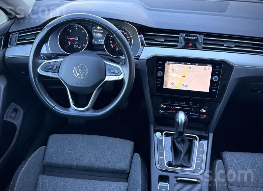 Pelēks Volkswagen Passat B8 2022 Rīga, ar dzinēja tilpumu 2.00 L un nobraukumu 195 tūkst. km par 15600 €, foto 10 vietnē AUTOMOTO.COM.LV