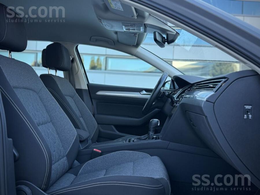 Pelēks Volkswagen Passat B8 2022 Rīga, ar dzinēja tilpumu 2.00 L un nobraukumu 195 tūkst. km par 15600 €, foto 13 vietnē AUTOMOTO.COM.LV