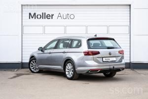 Grey Volkswagen Passat B8 2022 in Riga, with an engine capacity of 2.00 L and mileage of 158 thousand km for 22400 €, photo 4 on AUTOMOTO.COM.LV