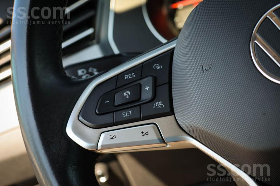 Pelēks Volkswagen Passat B8 2022 Tukums, ar dzinēja tilpumu 2.00 L un nobraukumu 191 tūkst. km par 16490 €, foto 24 vietnē AUTOMOTO.COM.LV
